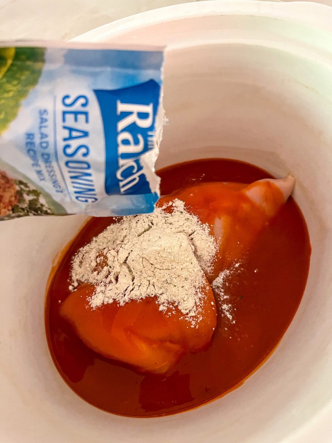 Slow Cooker Buffalo Chicken Sliders (The Ultimate Game Day Appetizer ...